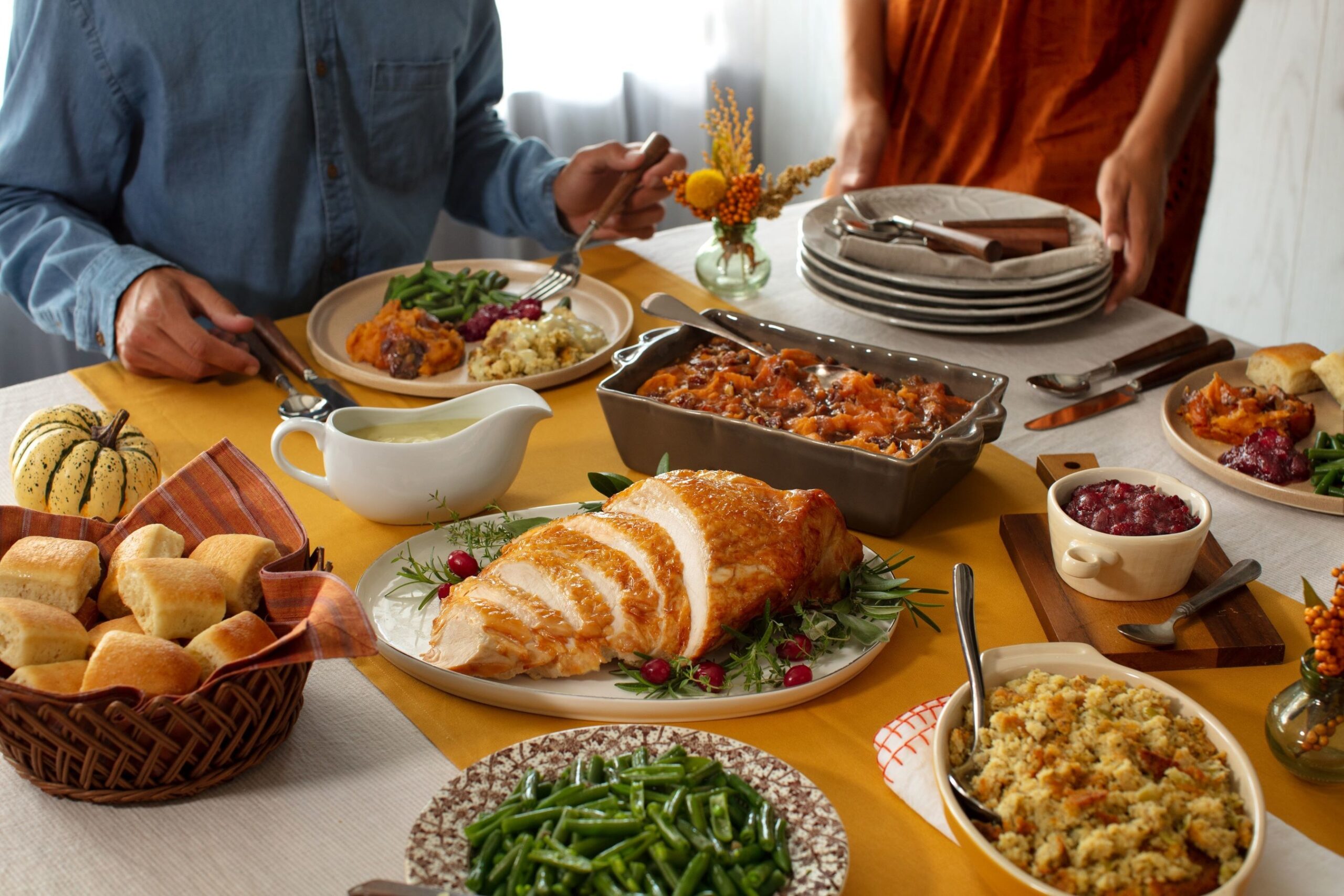 How to Celebrate Thanksgiving in 2020 - White Luxury Homes